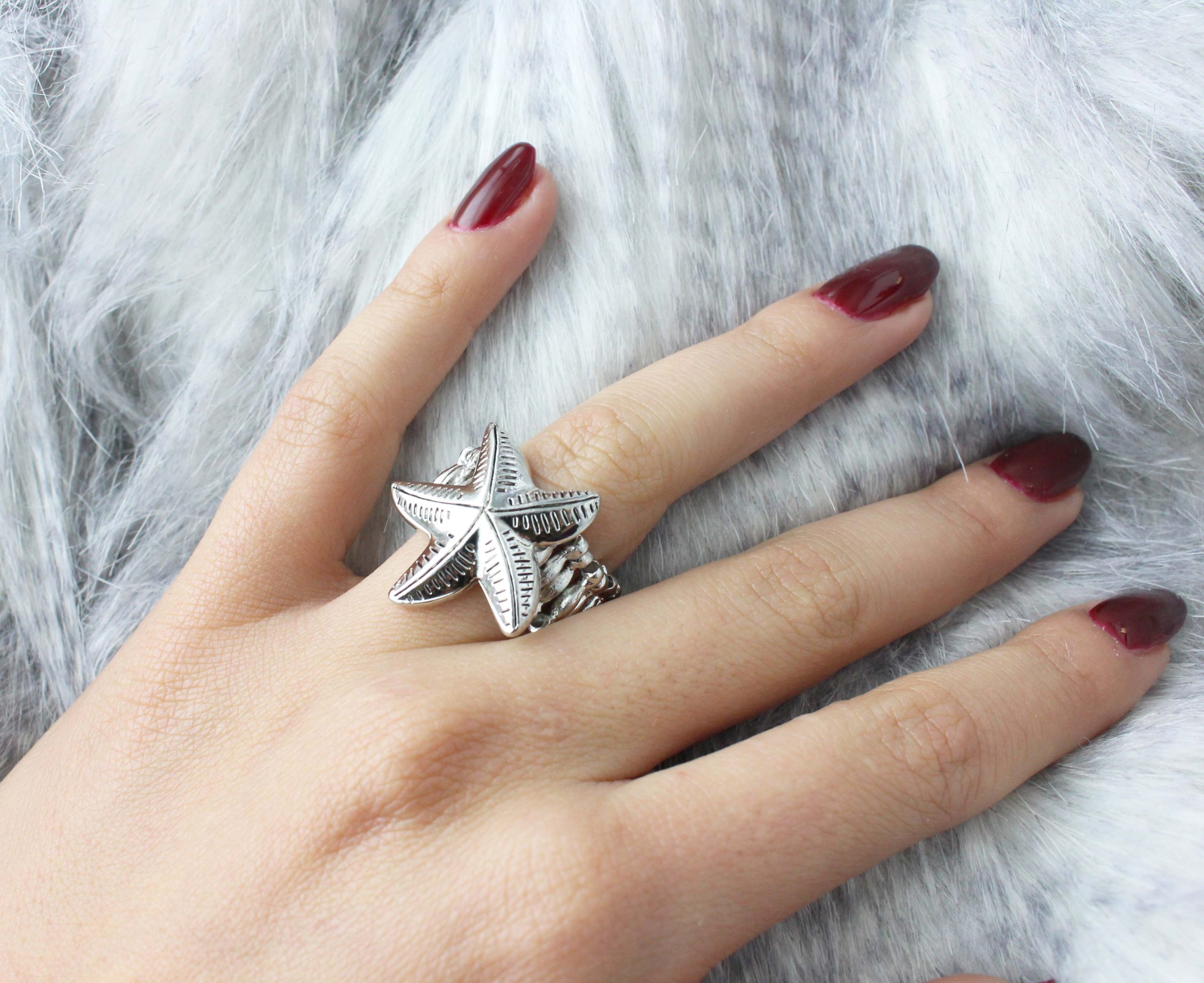 Starfish Stretch Ring - Best of Everything | Online Shopping