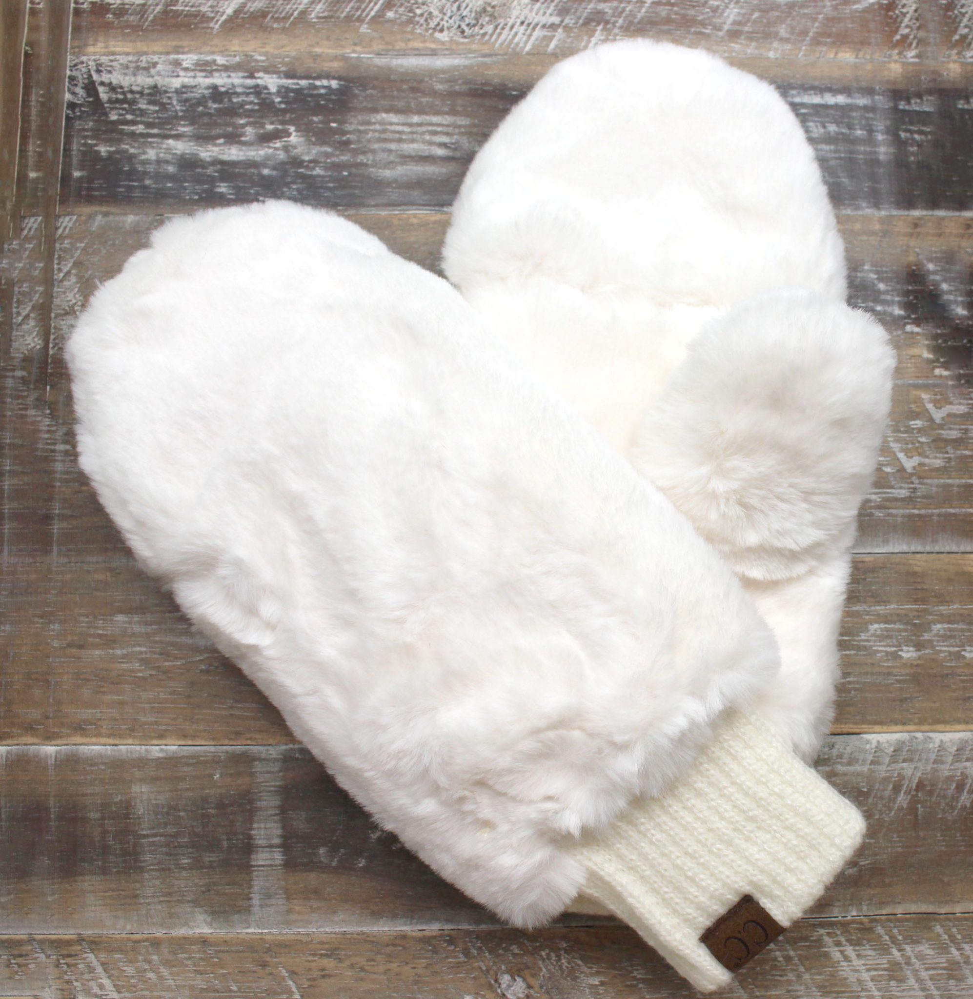 Furlicious Convertible Gloves - Best of Everything | Online Shopping