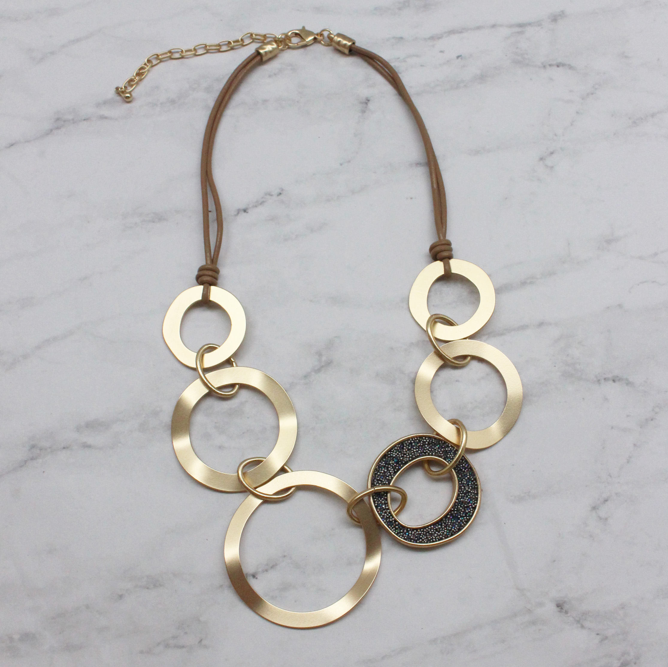 Sandra Necklace - Best of Everything | Online Shopping