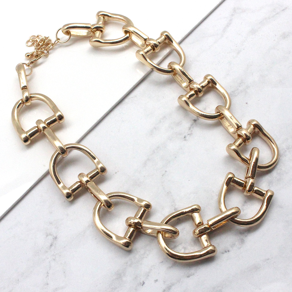 Chain Link Necklace in Gold - Best of Everything | Online Shopping